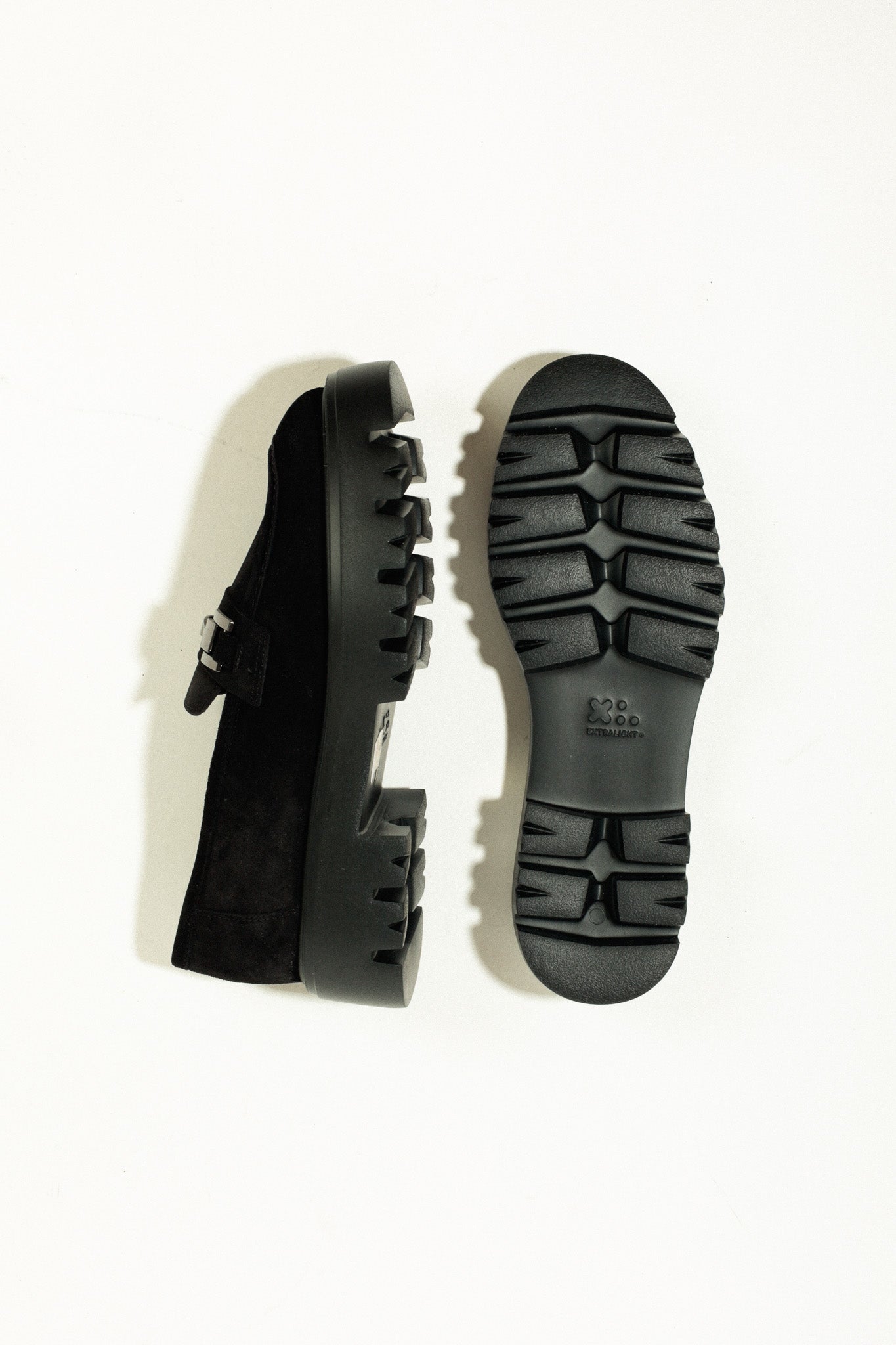 EXTRA LIGHT – KMB shoes